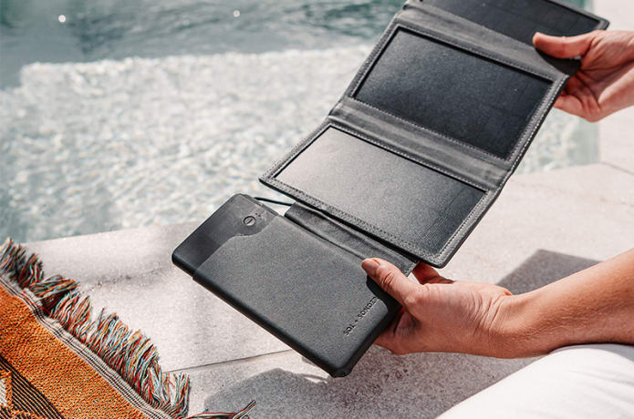 Travel Wallet with SOLAR PANELS and Power Bank | Indiegogo