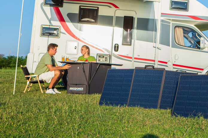 iNNOPOWER: A Transformable Solar Panel Table | Indiegogo