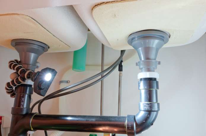 Function Flashlight - Triple Emitter 1600 Lumen | Indiegogo