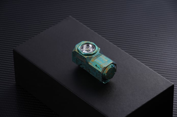 X-0, the Brightest EDC Flashlight in Your Pocket | Indiegogo