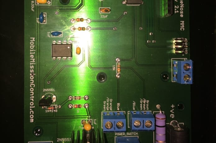 Smartphone Bluetooth Model Rocket Launcher - BlueNose Mobile Mission ...