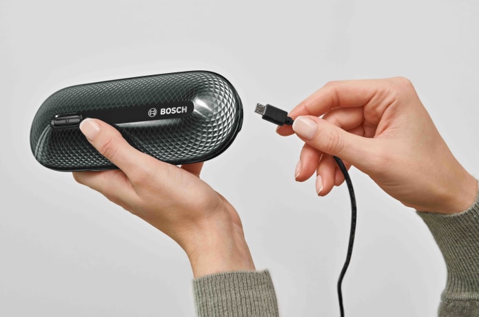 Bosch FreshUp: Instantly Refresh Your Clothes | Indiegogo