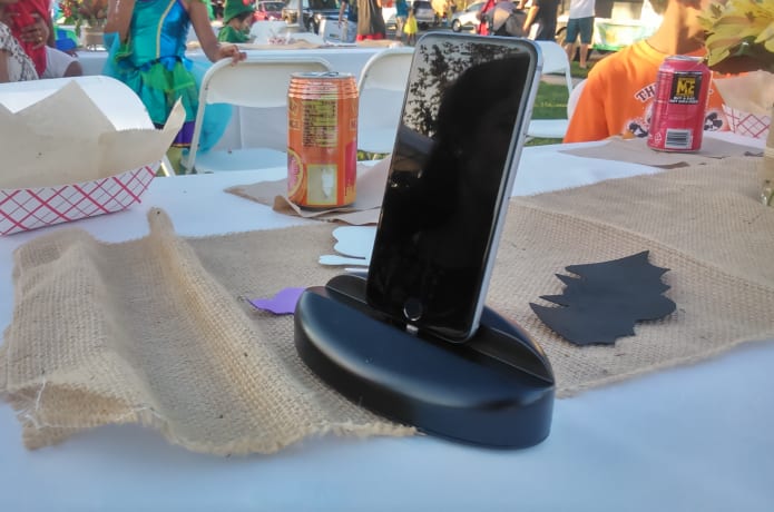 Uni Charge-Universal Smart Device Charging Station | Indiegogo