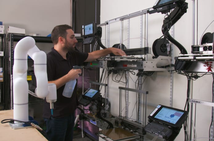 xArm-Cost-Effective Intuitive Industrial Robot Arm | Indiegogo